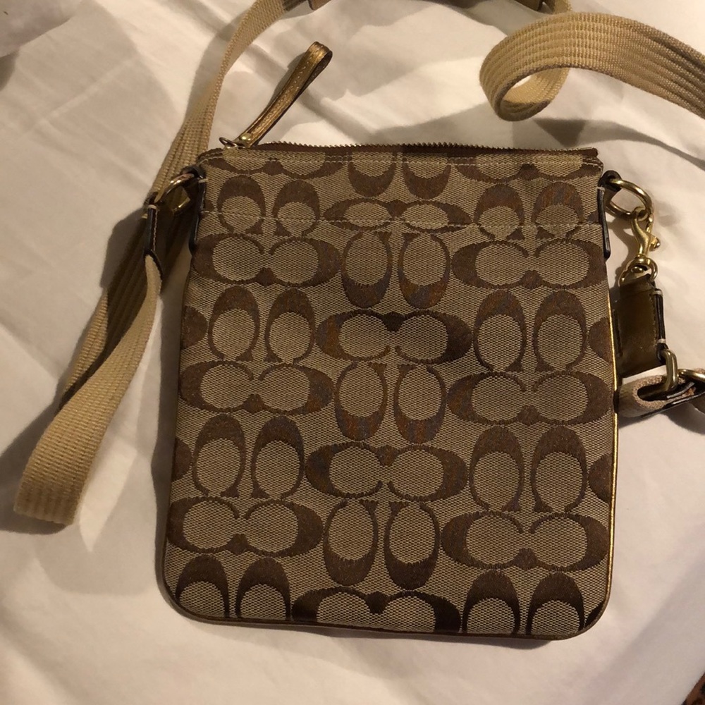 Coach Signature Swing Pack - Gem